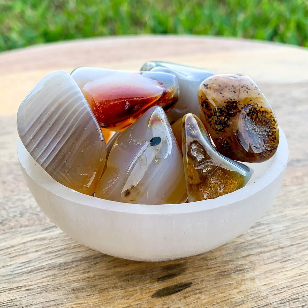 Banded Agate Tumbled Stones - Healing Crystals - MAGIC CRYSTALS – Magic ...