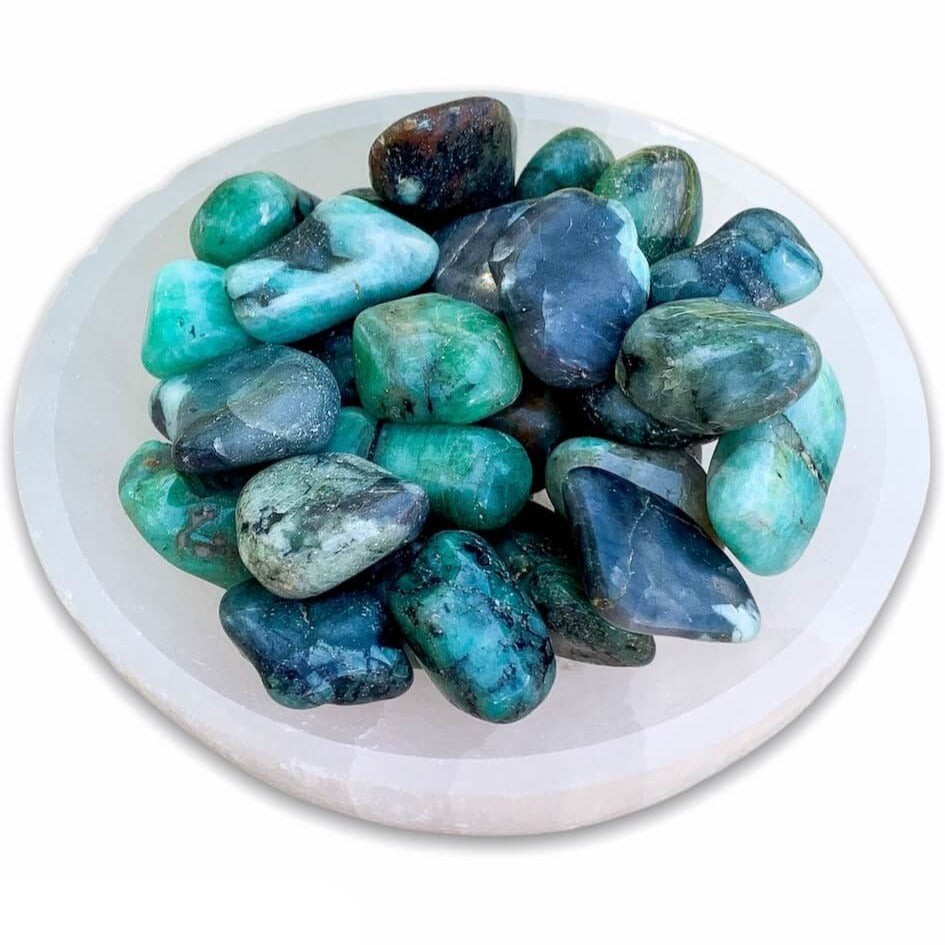 Emerald Tumbled Stone - Emerald Polished Stone - Magic Crystals