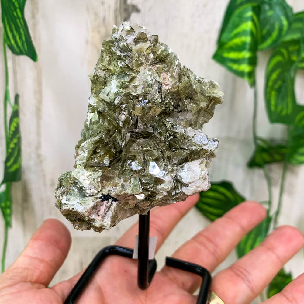 Raw Gold Micca Stone Stand for Decor & Healing | Magic Crystals