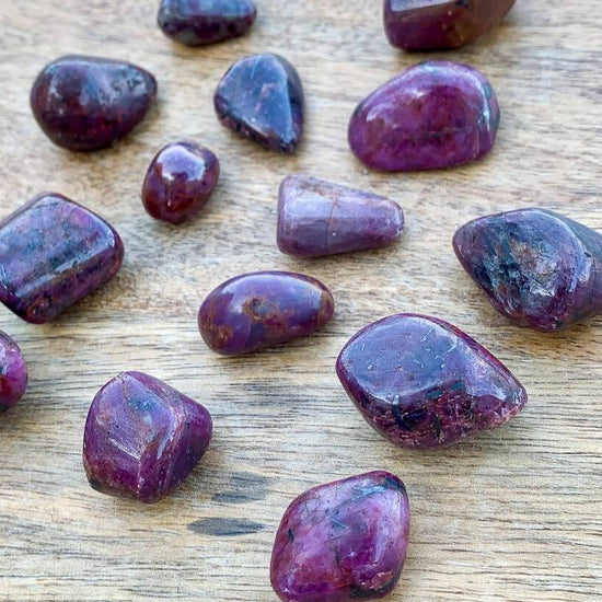 Ruby crystal - ruby stone - ruby tumbled stone - Ruby -MAGIC CRYSTALS ...